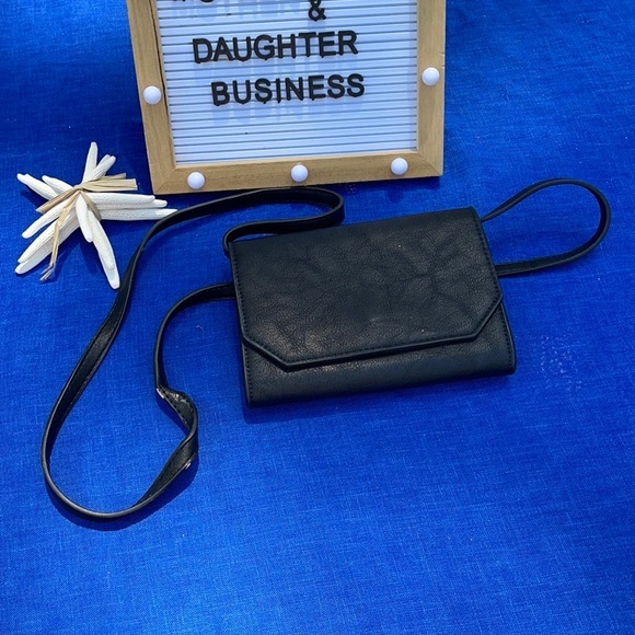 unbranded | Bags | Crossover Purse | Poshmark